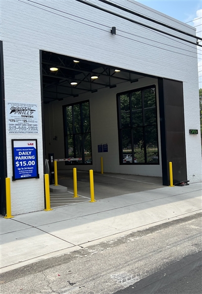 1400 N Howard St | Parking | LAZ Parking